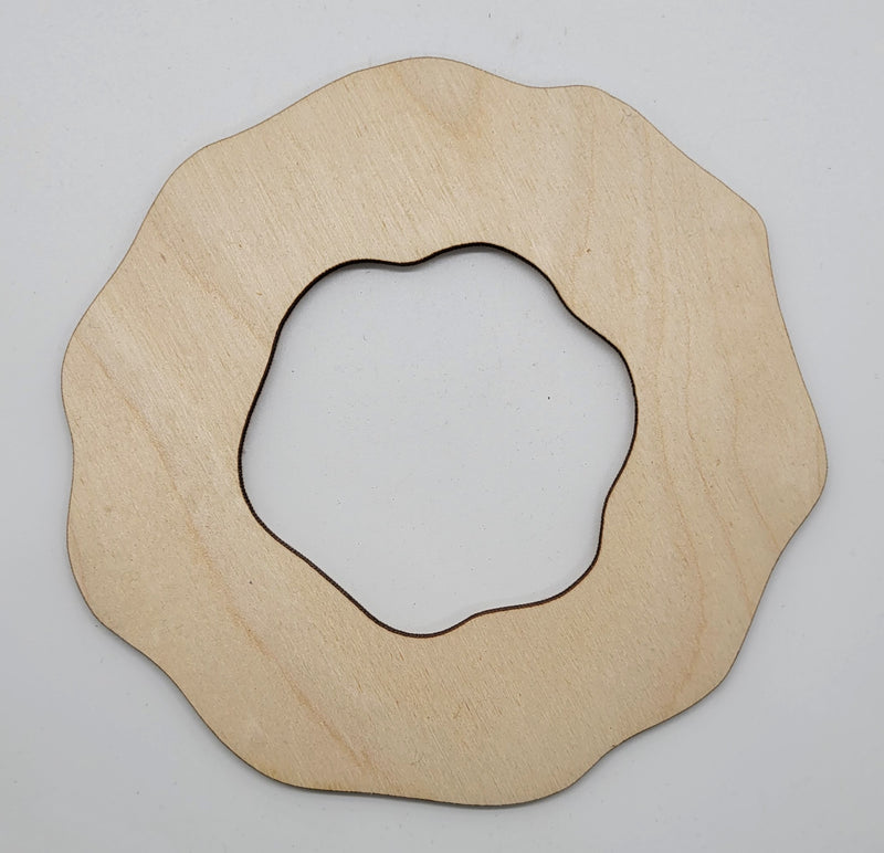 Wreath Cutout – Viking Woodcrafts